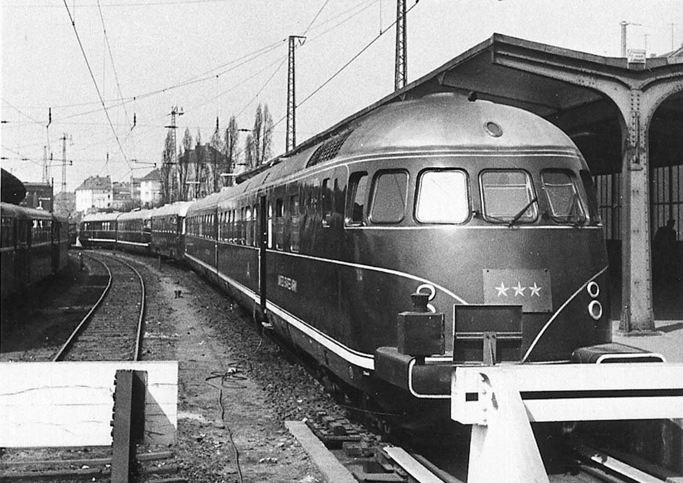 Drehscheibe Online Foren :: 04 - Historisches Forum :: ? USATC & Allied ...