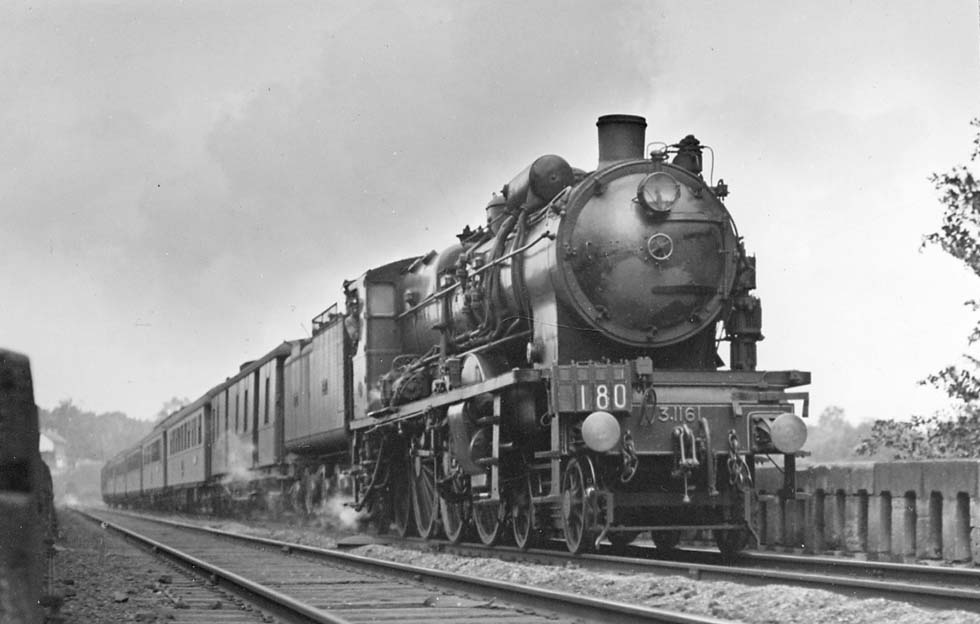 trains-worldexpresses.com